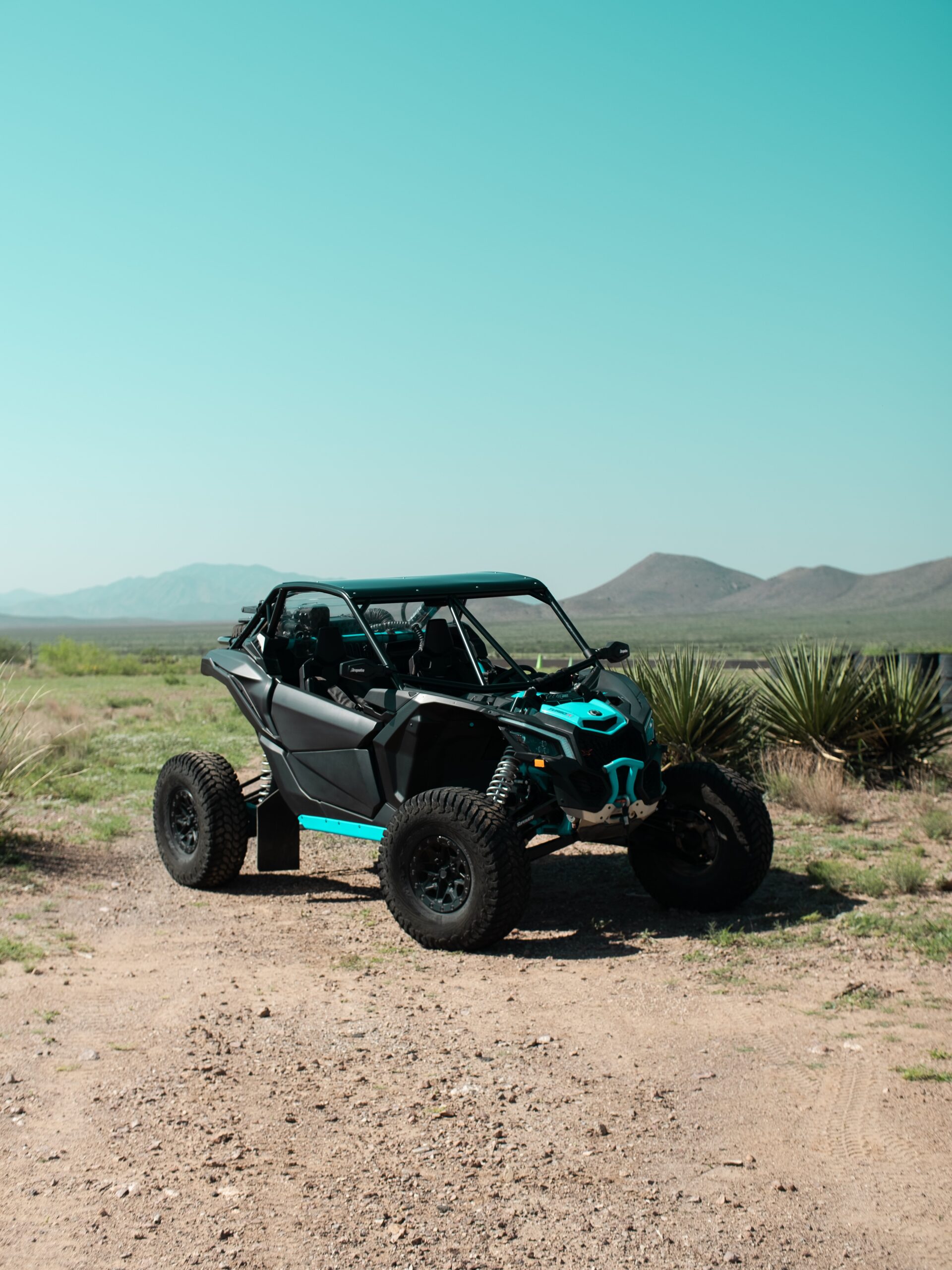Polaris vs. Can-Am vs. Yamaha Side-by-Side: Which is right for you ...